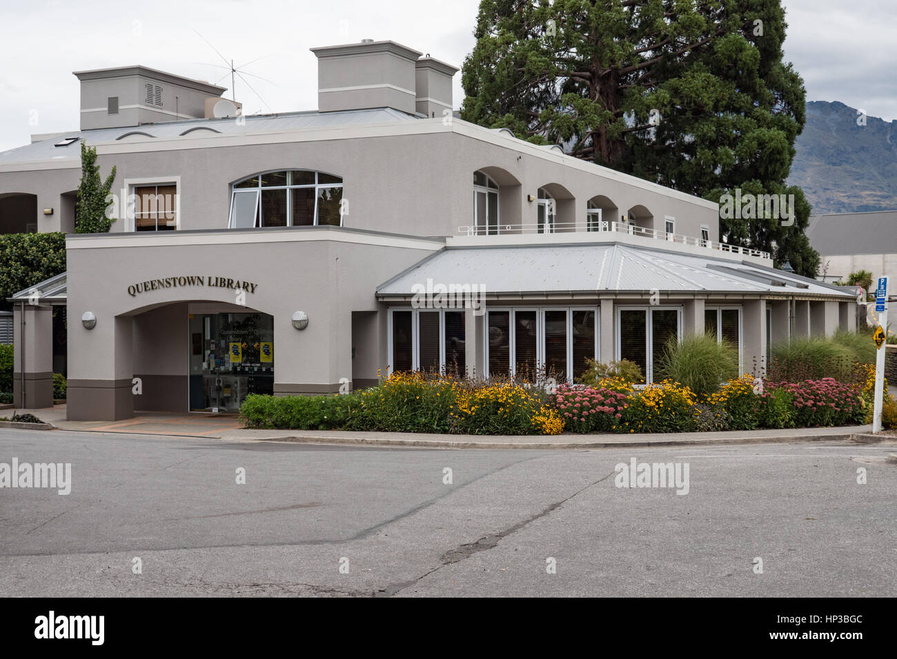 Queenstown library hi-res stock photography and images - Alamy