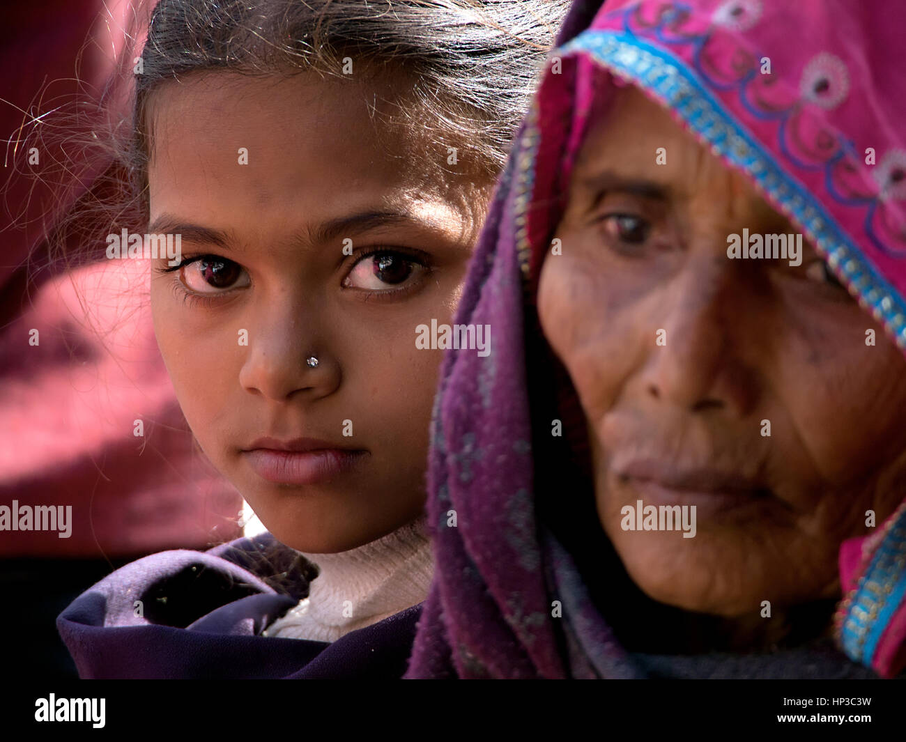 Traditional covered head hi-res stock photography and images - Alamy