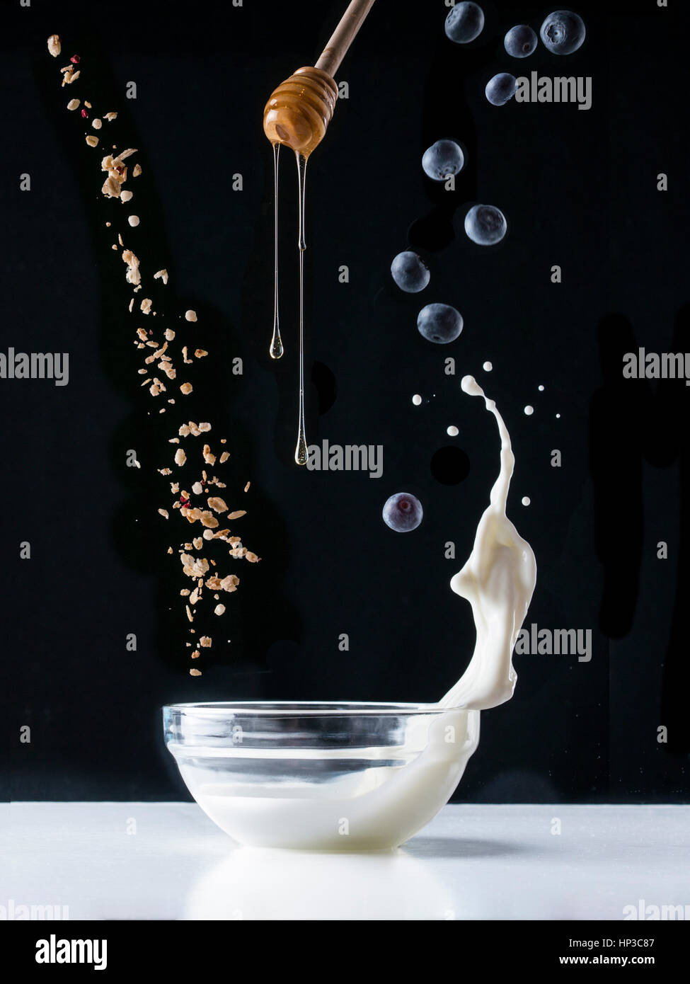 Flying dipper High Resolution Stock Photography and Images - Alamy