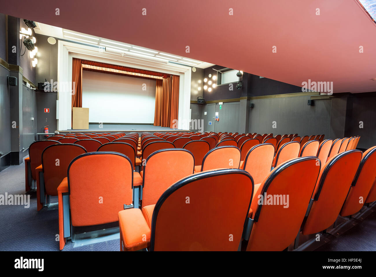 Small theater stage empty hi-res stock photography and images - Alamy