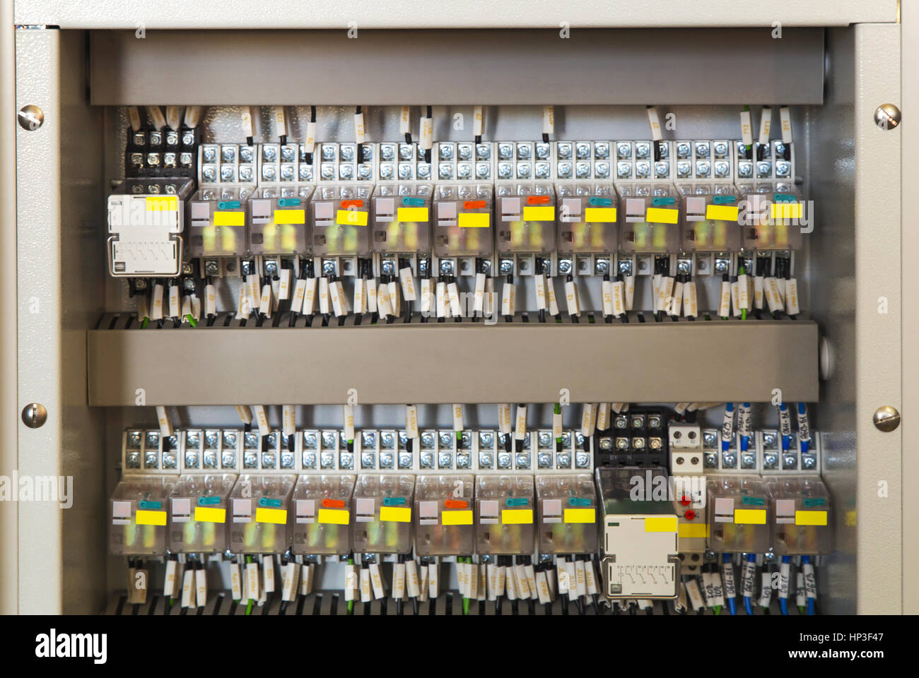 Hardware wires connected electrical circuit hi-res stock photography ...