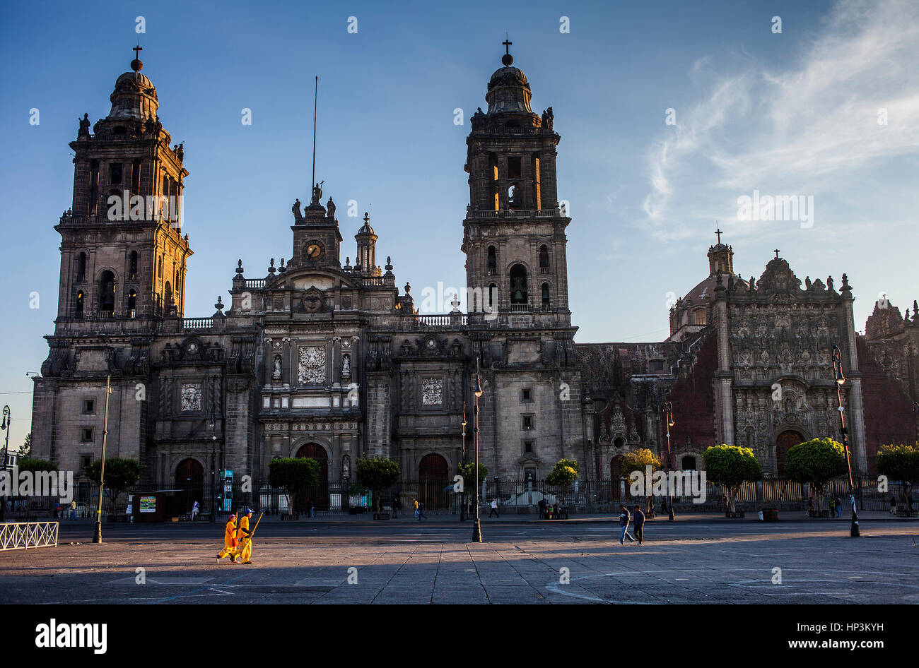 The Metropolitan Cathedral, in Plaza de la Constitución, El Zocalo ...