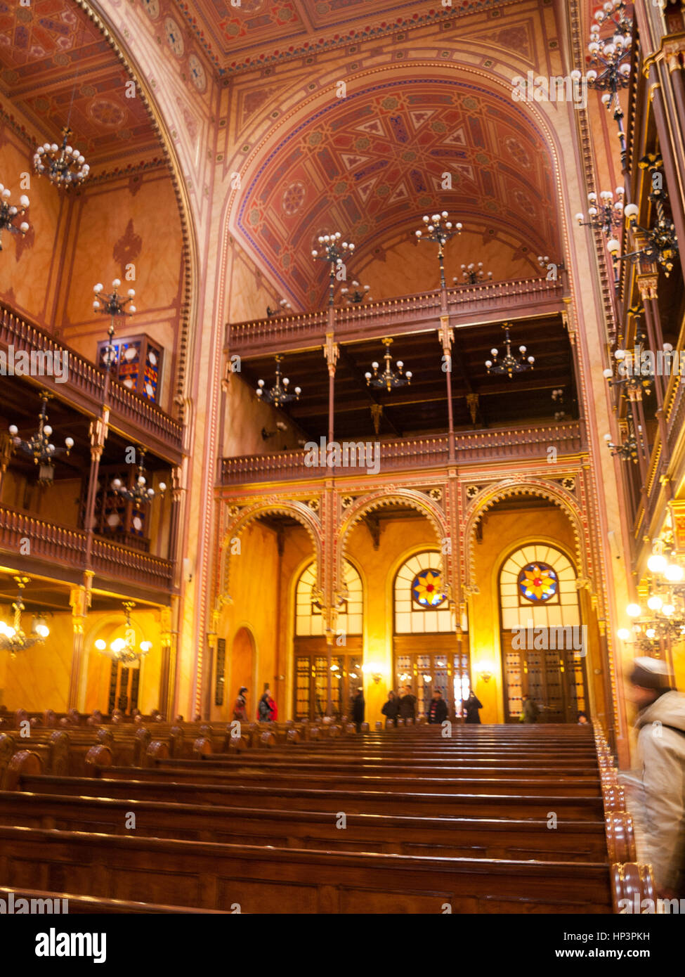 Dohány Street Synagogue interior, Budapest Stock Photo - Alamy