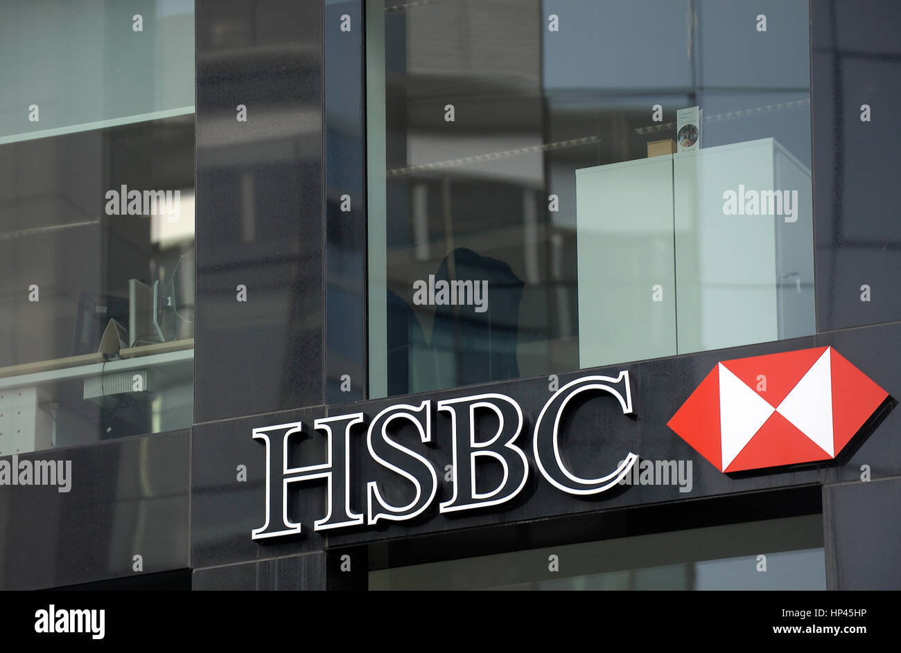 Hsbc private bank hi-res stock photography and images - Alamy