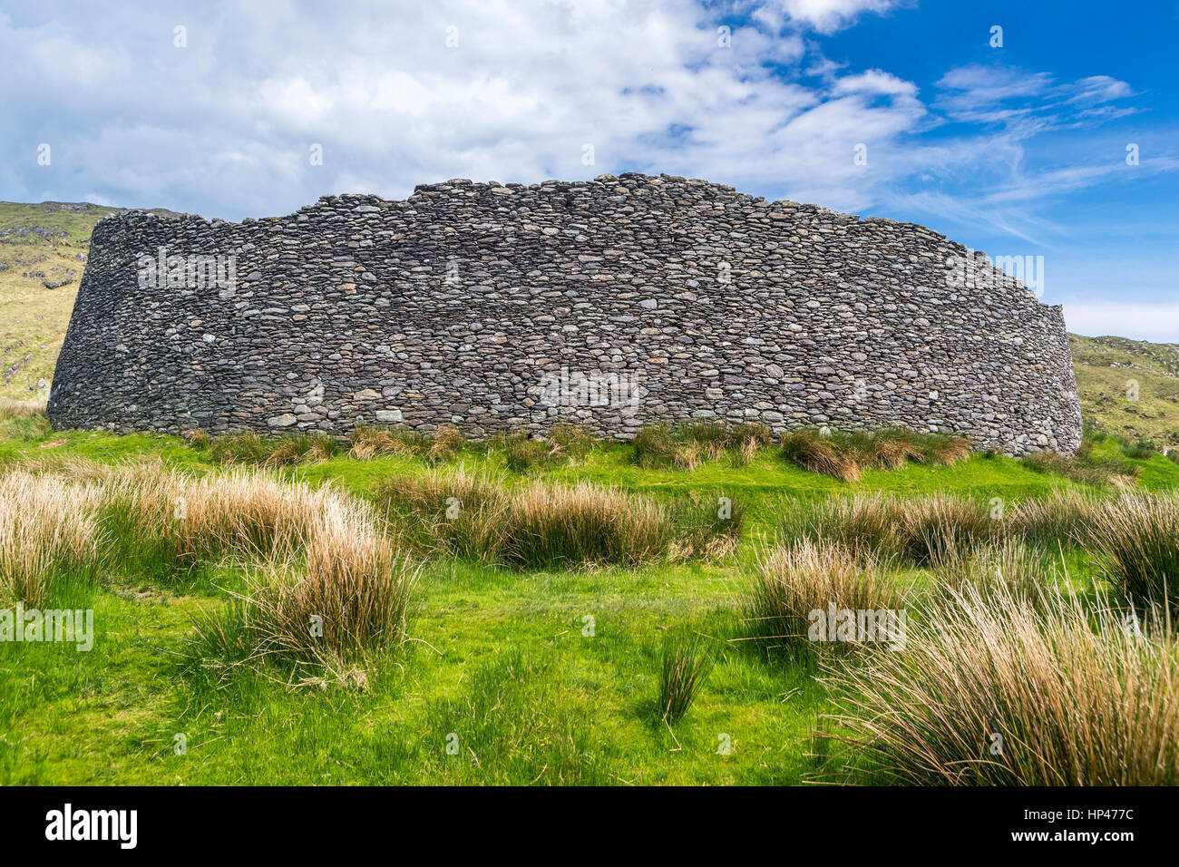 Staigue stone fort ring kerry hi-res stock photography and images - Alamy
