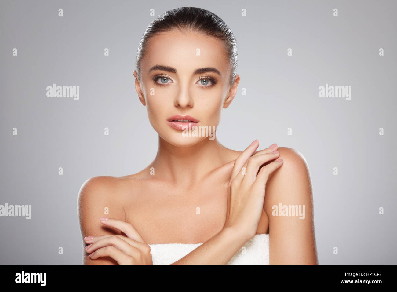 Close up portrait of pretty girl Stock Photo - Alamy