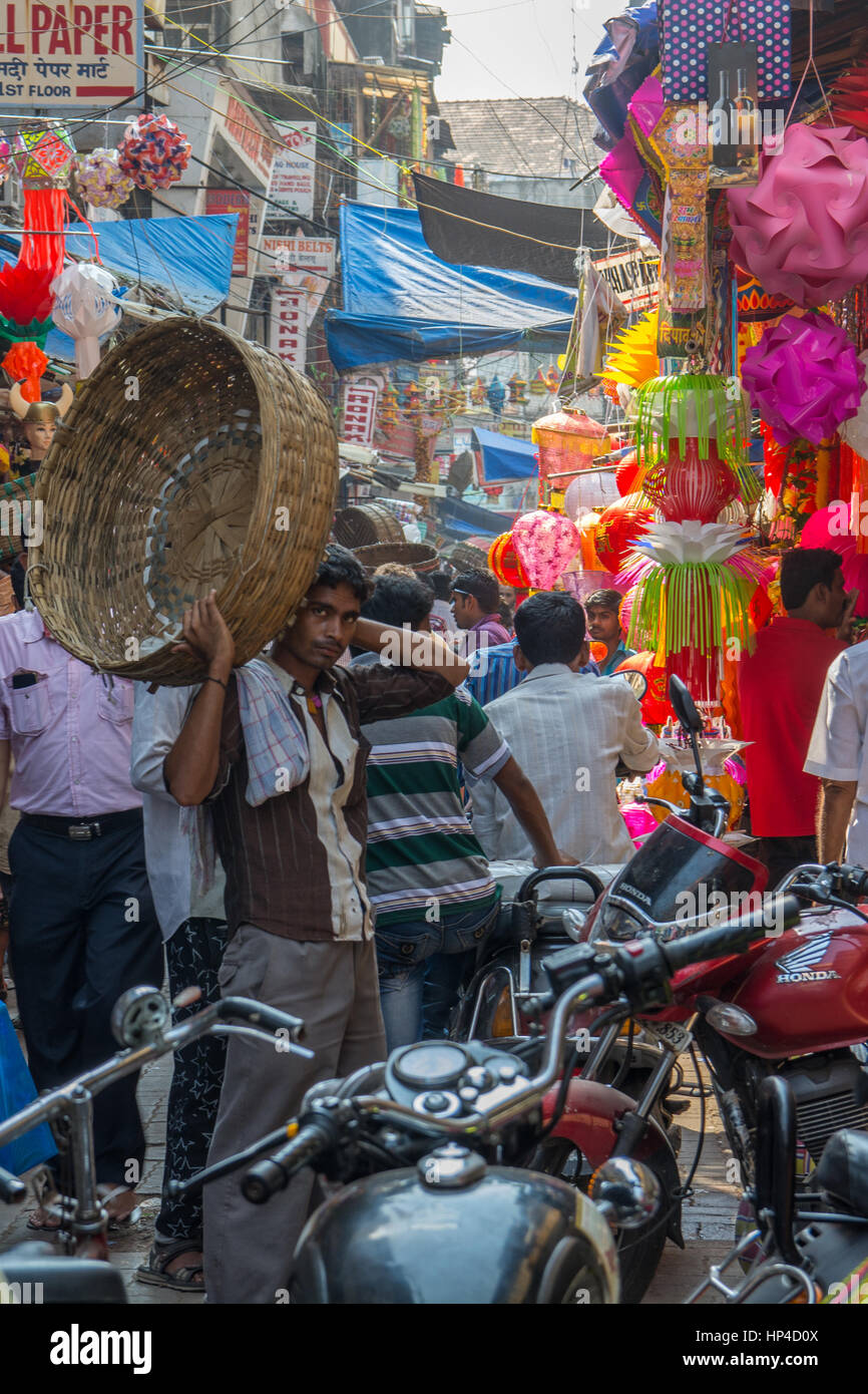 Mangalore, India - December 11, 2016 - Crowded market road in Mumbai ...