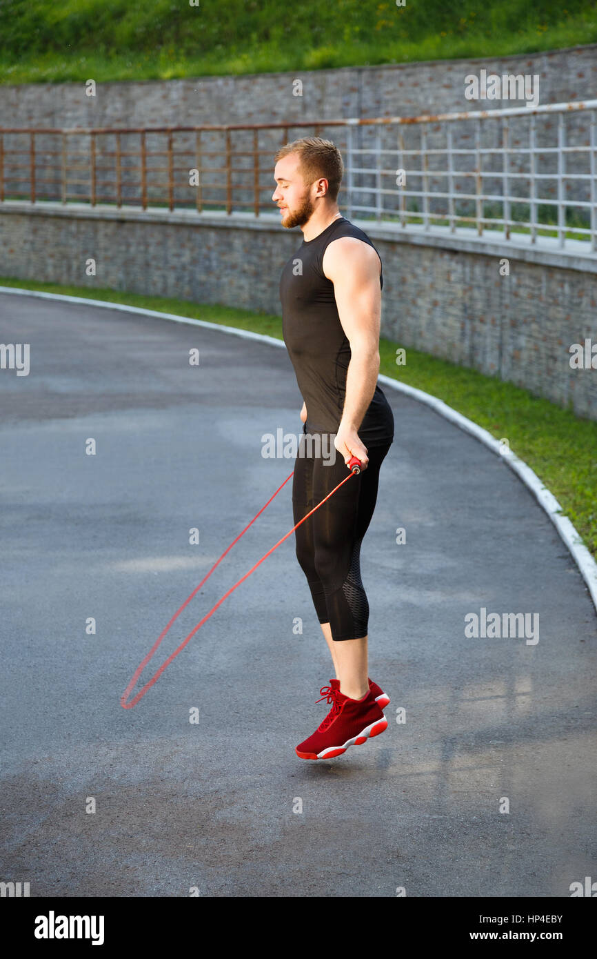 Skipping rope race hi-res stock photography and images - Alamy