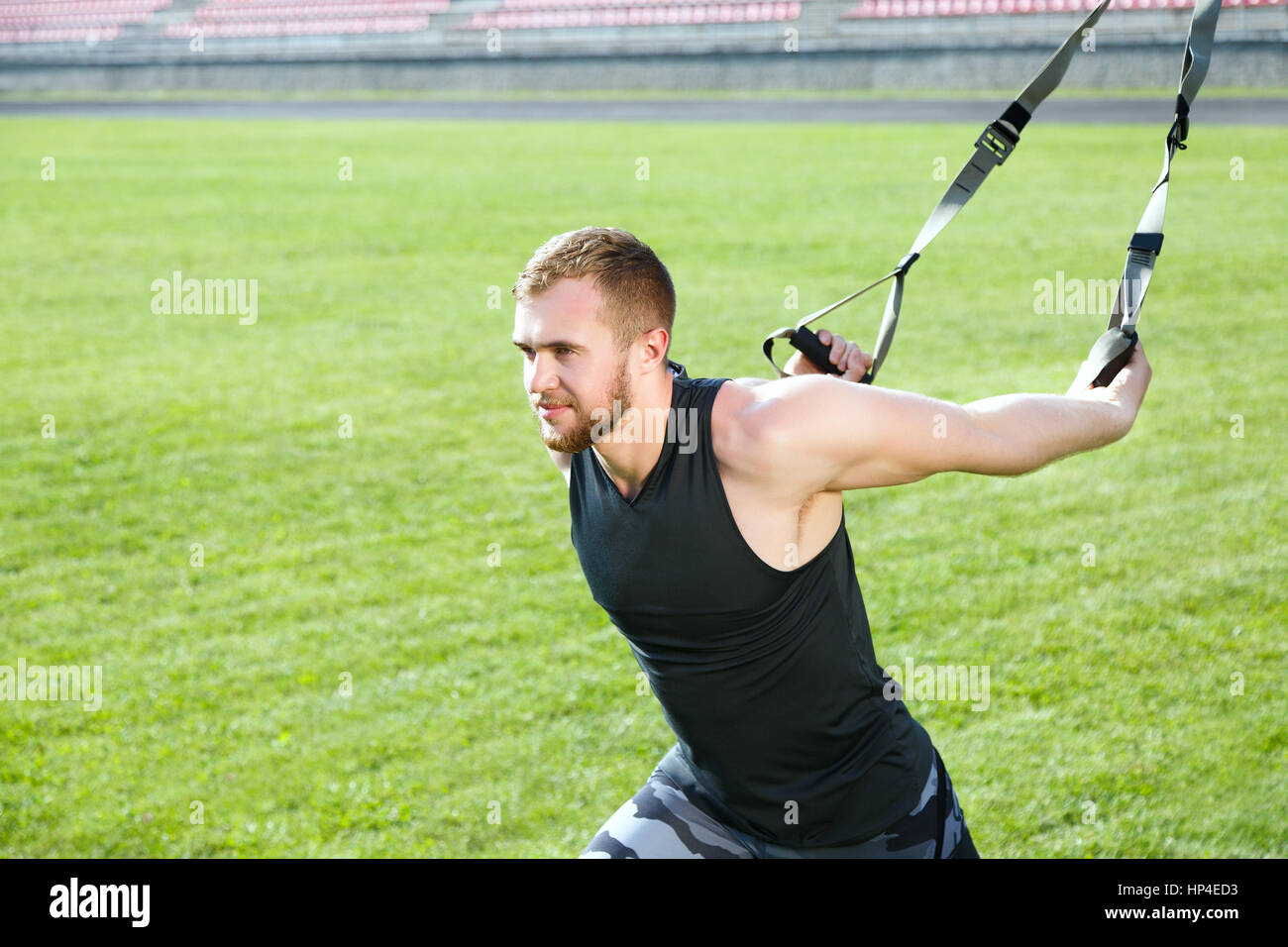 Lunging position hi-res stock photography and images - Alamy