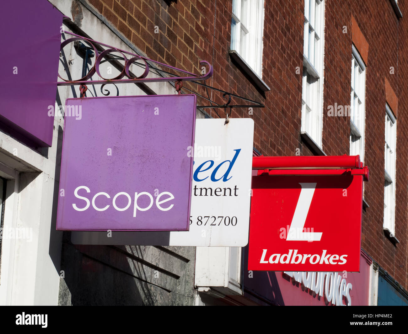 Scope charity shop hi-res stock photography and images - Alamy