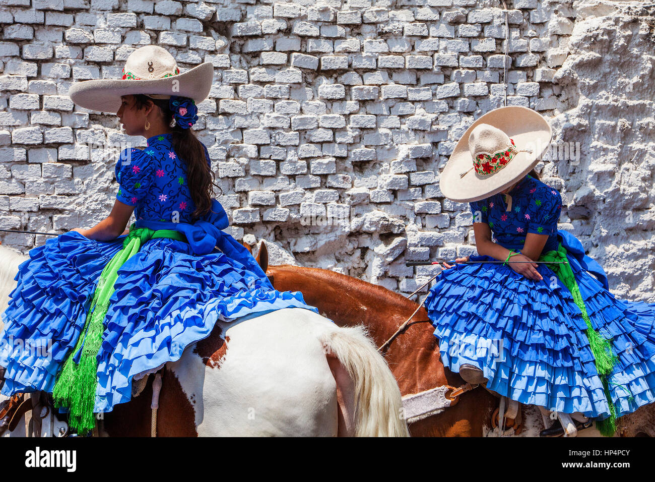Mexican woman riding a horse hi-res stock photography and images - Alamy