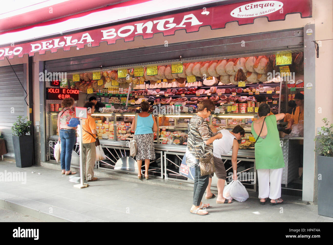 Delicatessen shop in Civitavecchia, Italy Stock Photo - Alamy