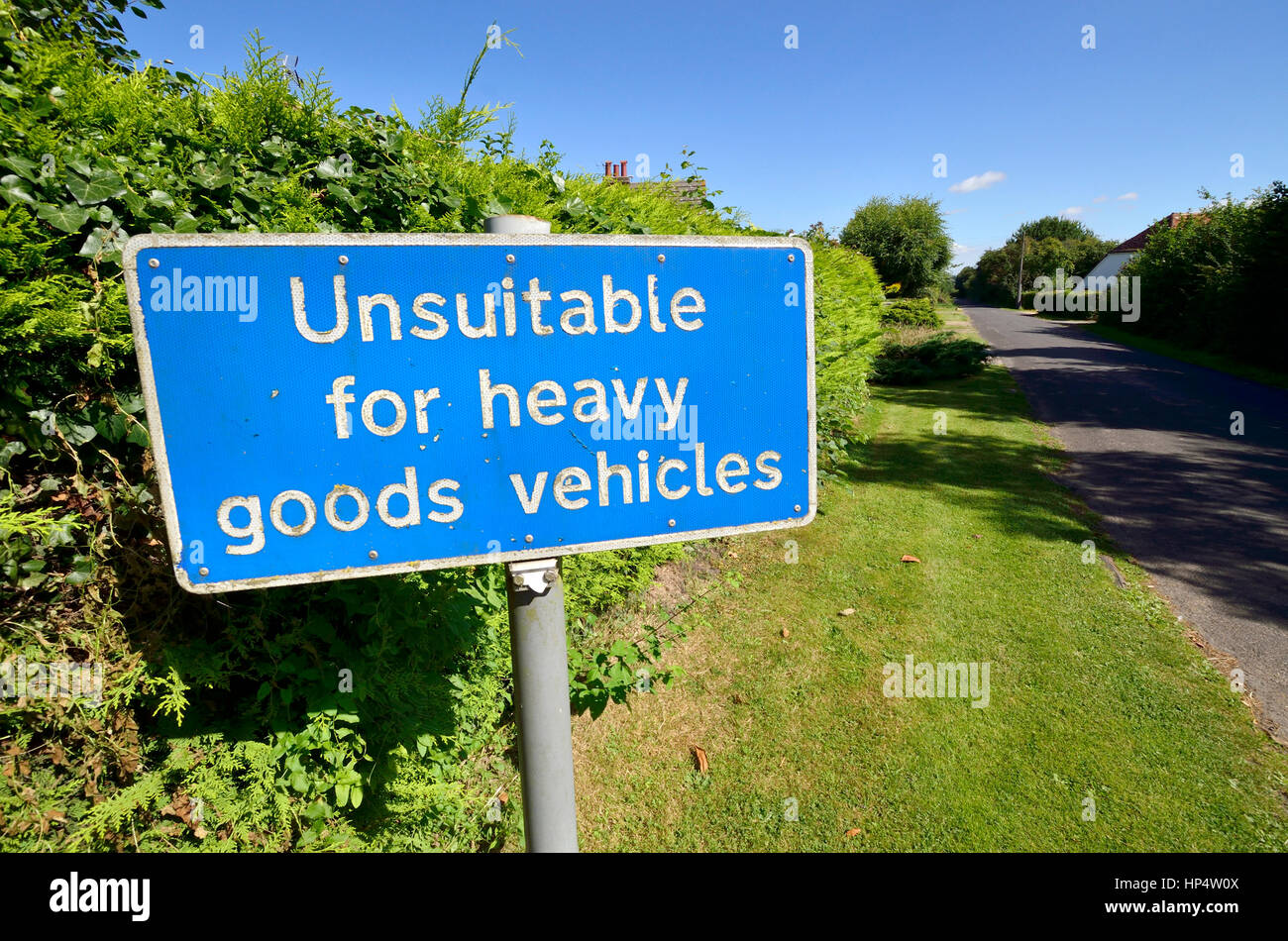 Unsuitable For Heavy Goods Vehicles High Resolution Stock Photography ...