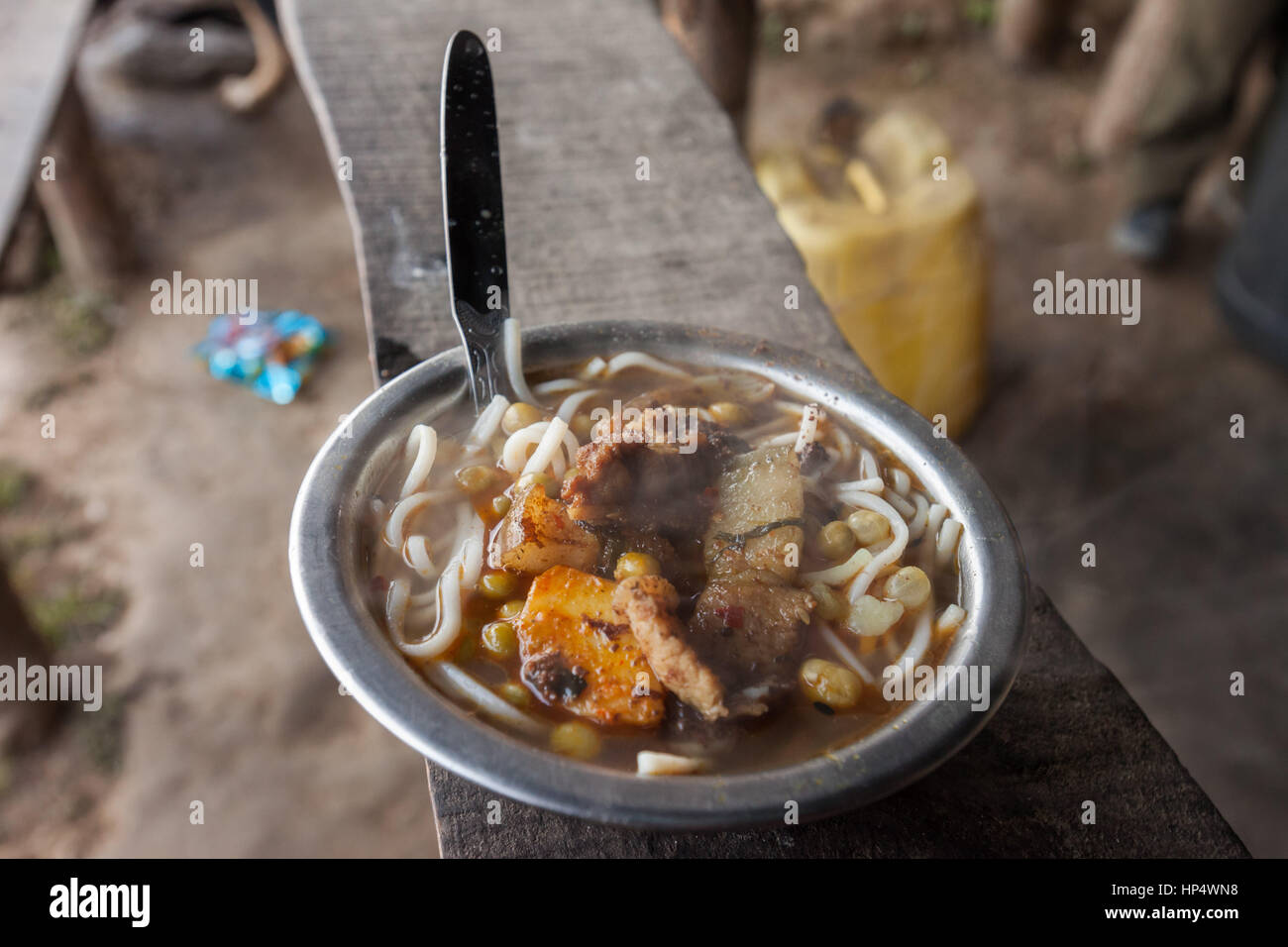 How to make nepali thukpa hi-res stock photography and images - Alamy