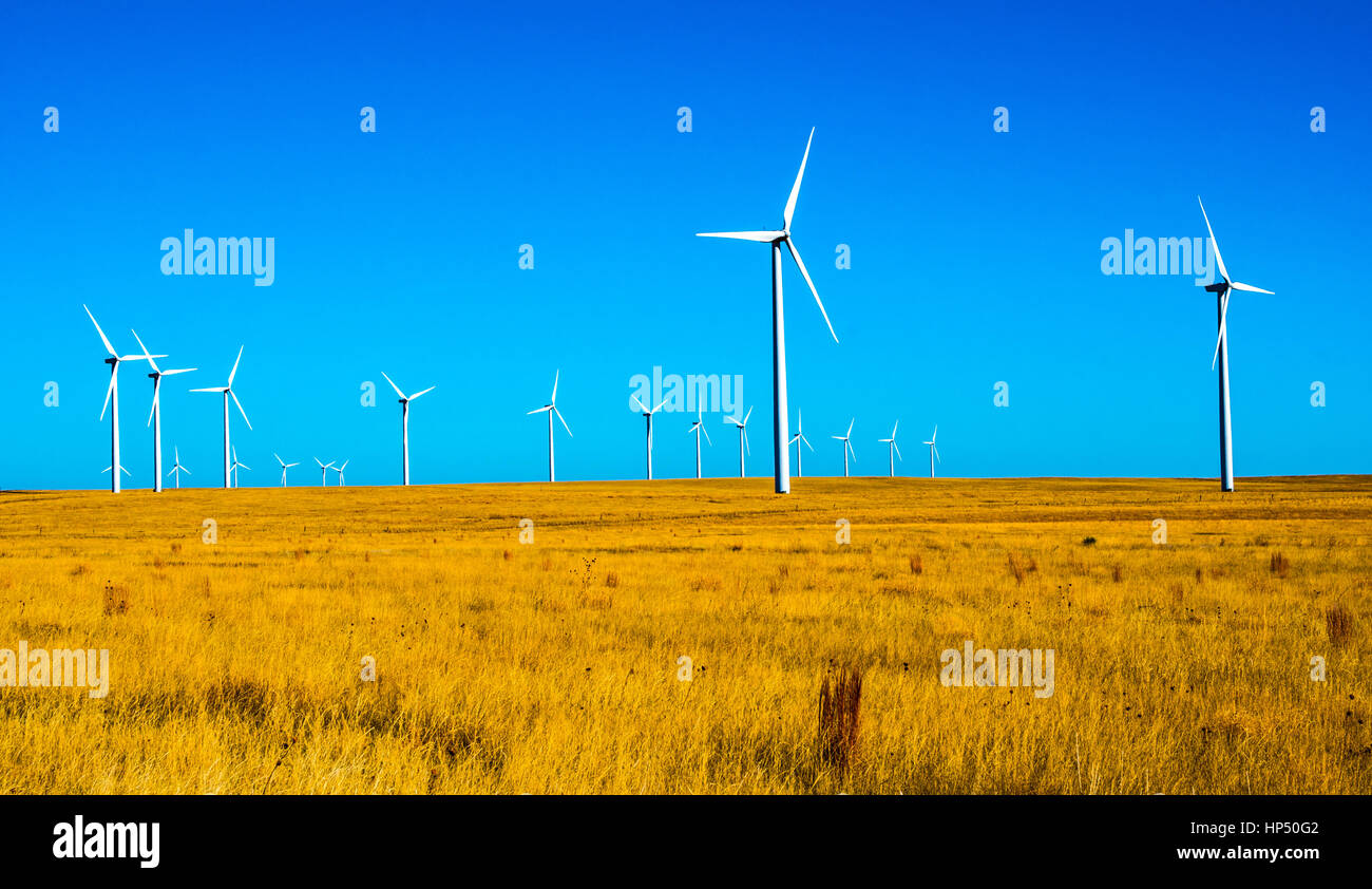 Wind turbines using energy hi-res stock photography and images - Alamy