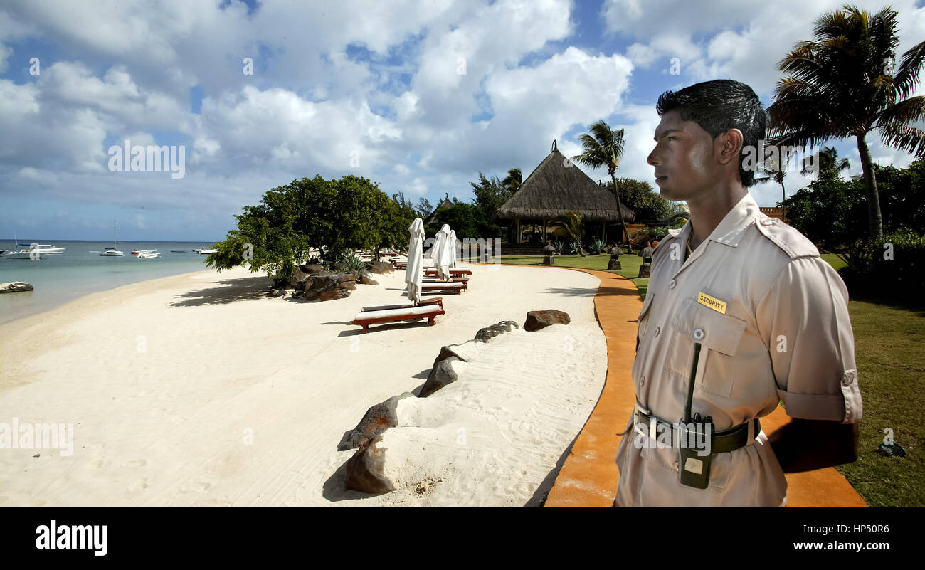 Hotel security guard hi-res stock photography and images - Alamy