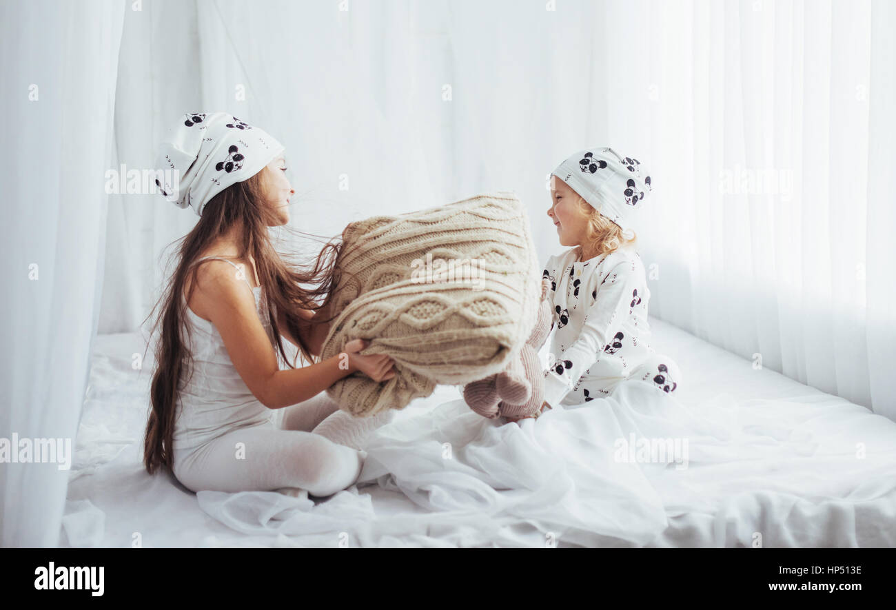 Children in pajamas Stock Photo - Alamy