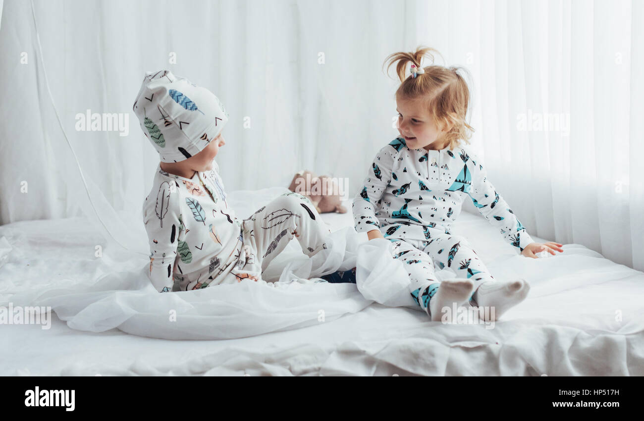 Children in pajamas Stock Photo - Alamy