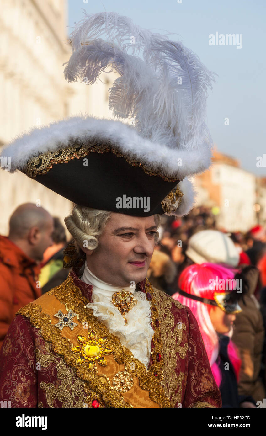 Disguised identity hi-res stock photography and images - Alamy