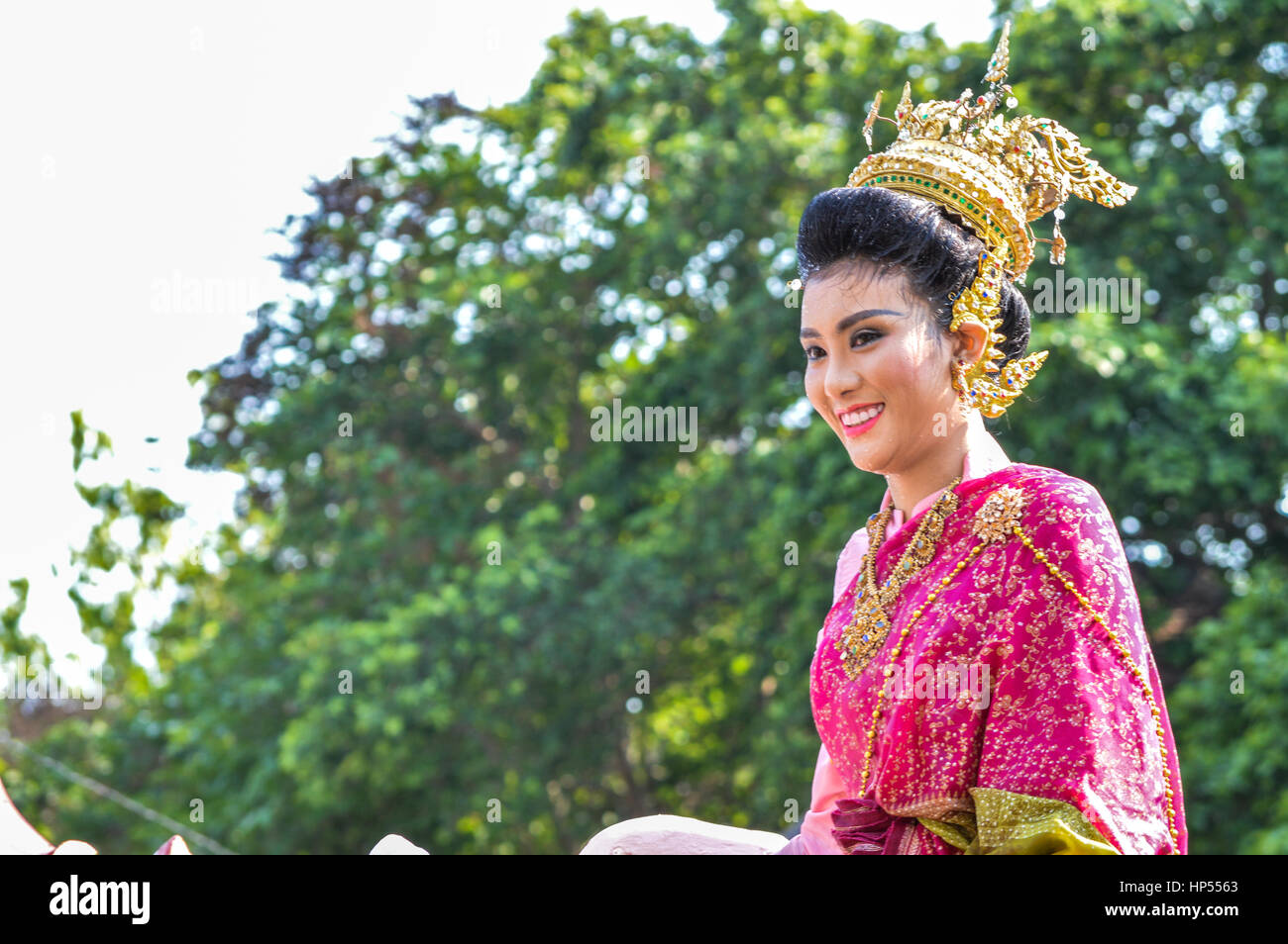 Chiang mai water festival hi-res stock photography and images - Alamy