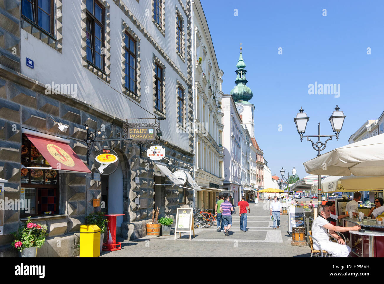 Wels, Stadtplatz (Town square) with town parish church, Zentralraum ...