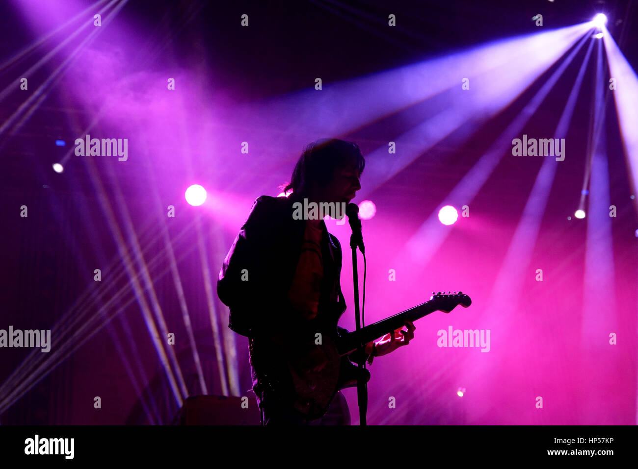 Band on stage lights hi-res stock photography and images - Alamy