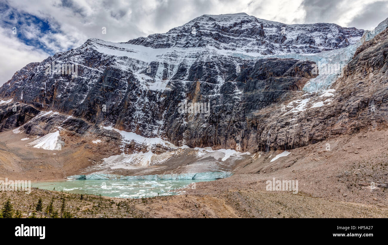 Mount edith cavell hi-res stock photography and images - Alamy