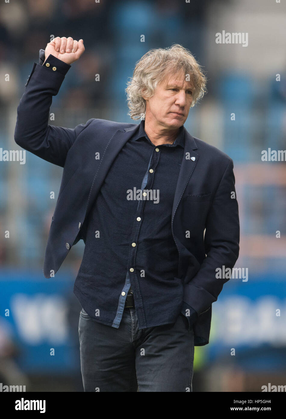 Bochum, Germany. 18th Feb, 2017. Bochum's coach Gertjan Verbeek ...
