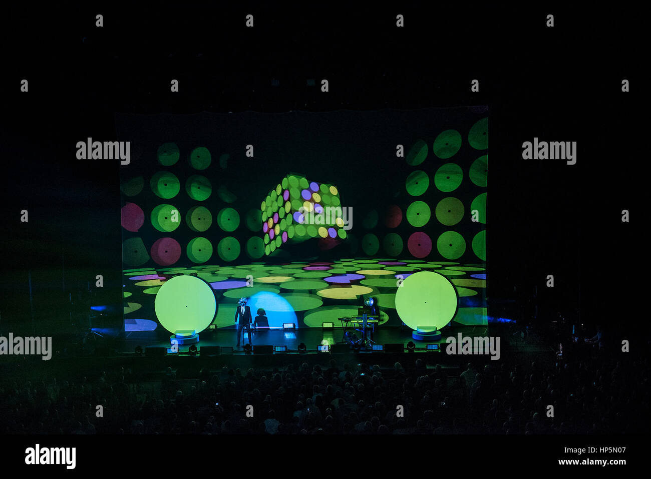 Electronic pop hi-res stock photography and images - Alamy