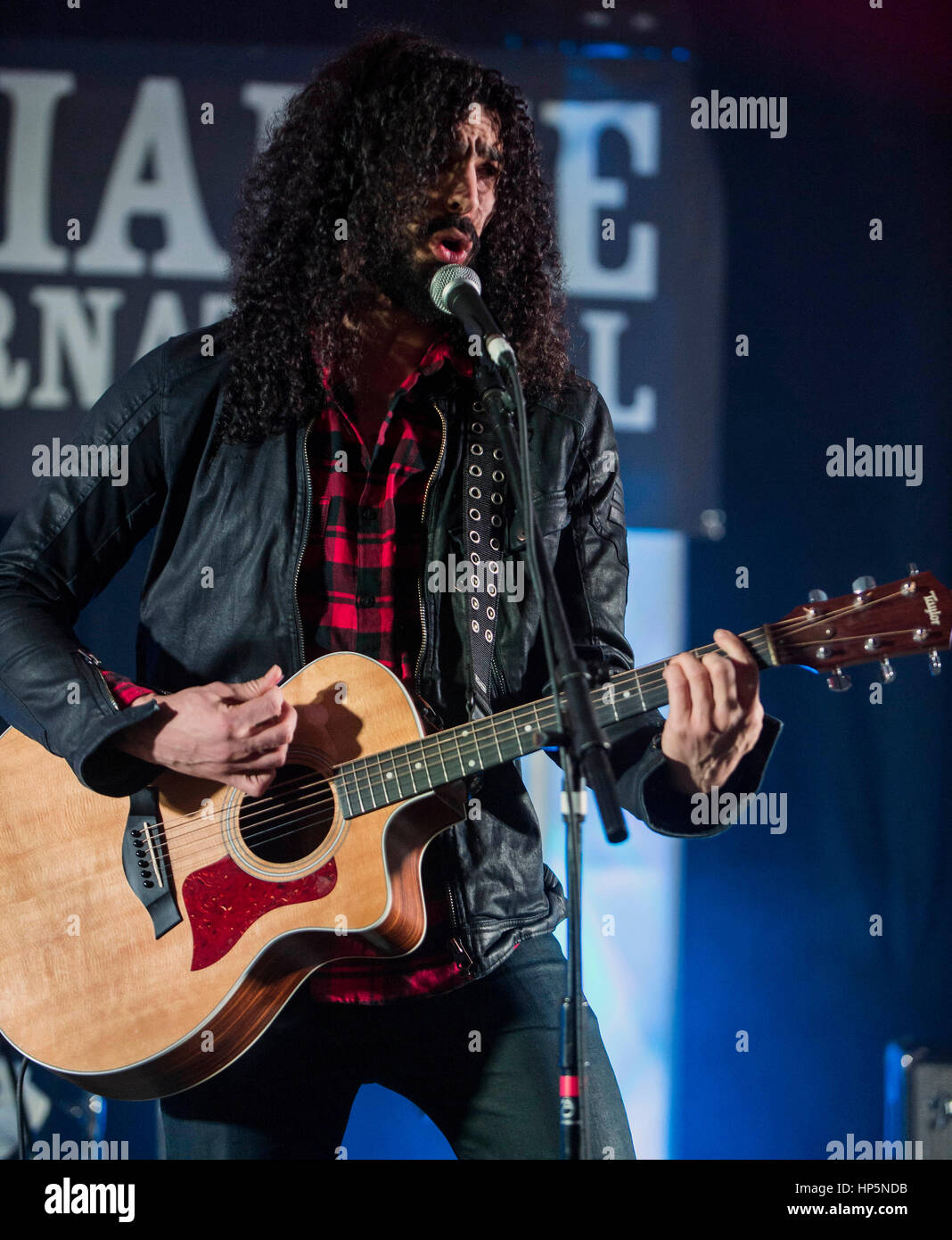 Ramy essam hi-res stock photography and images - Alamy