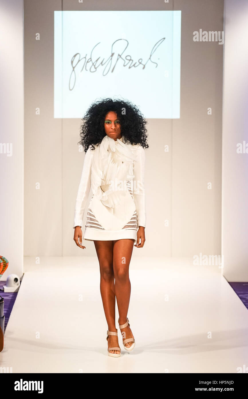 Gypsy pearl hi-res stock photography and images - Alamy