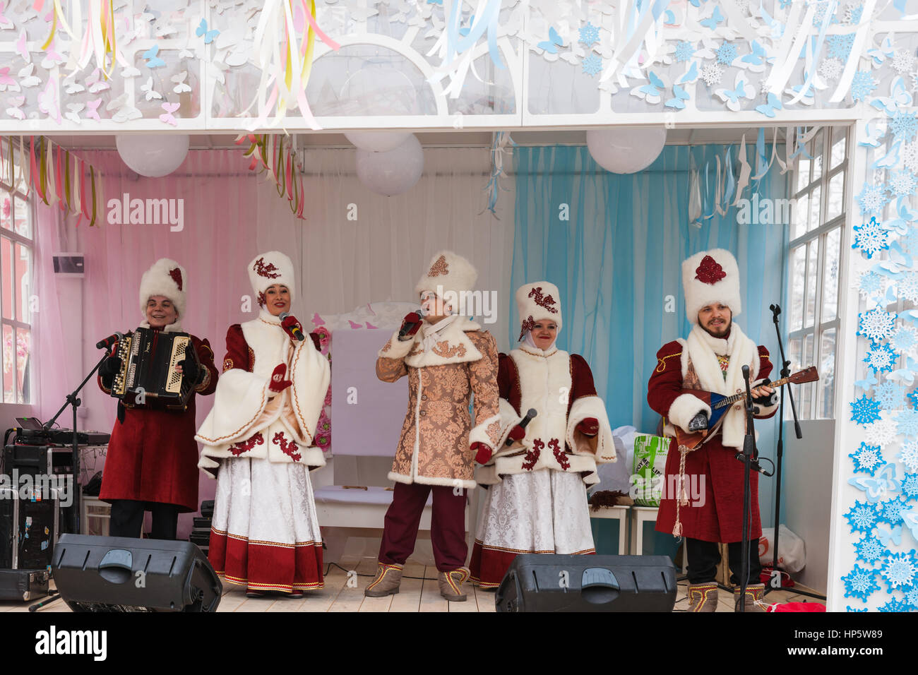 Group of people on russian carnival hi-res stock photography and images ...