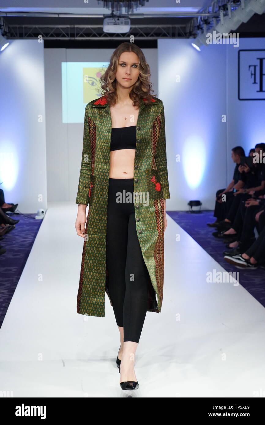 Josephine Peters's Instagram, Twitter & Facebook on IDCrawl