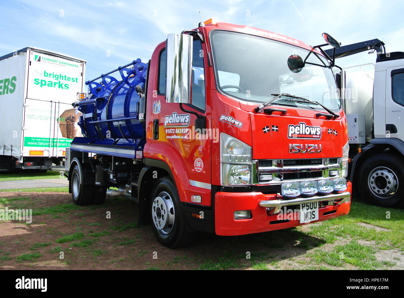 ISUZU Suction Tanker Lorry parked on display Stock Photo - Alamy