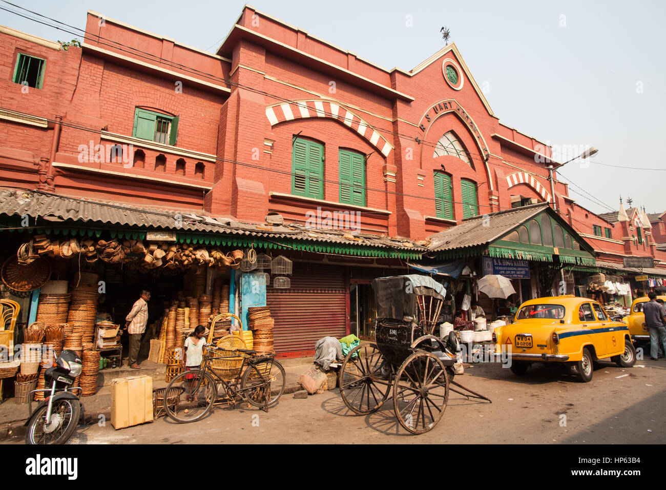 New market calcutta hi-res stock photography and images - Alamy