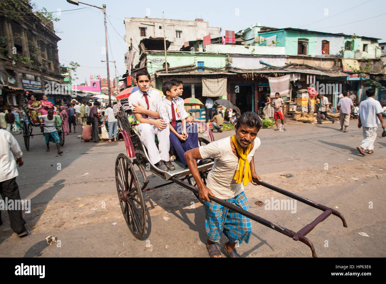 School children rickshaw india hi-res stock photography and images - Alamy