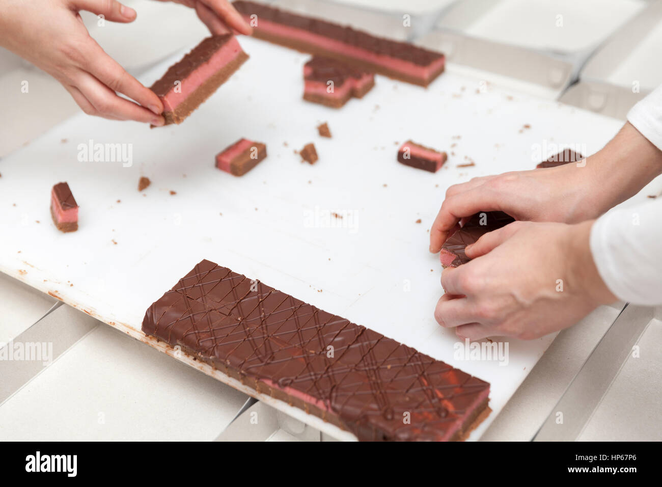 making small cakes in a bakery Stock Photo - Alamy