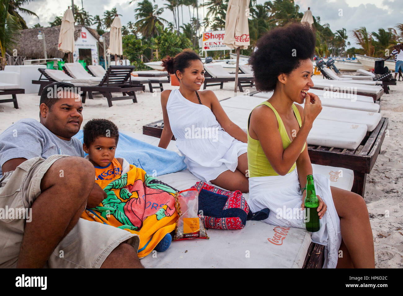 Dominican Beach People 6,200+ Dominican Republic People Beach Stock