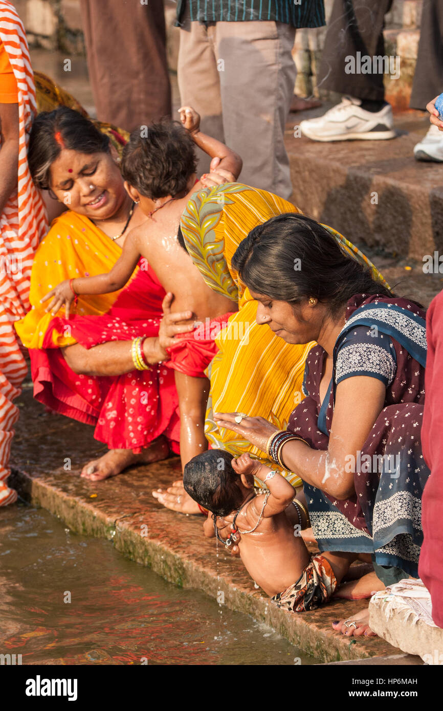 Indian baby bathing hi-res stock photography and images - Alamy