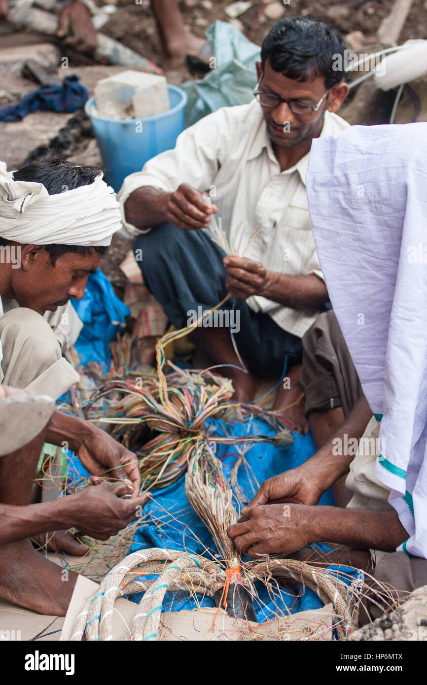 worker,workers,working,on,mass,of,telecommunication,phone,lines,wires ...