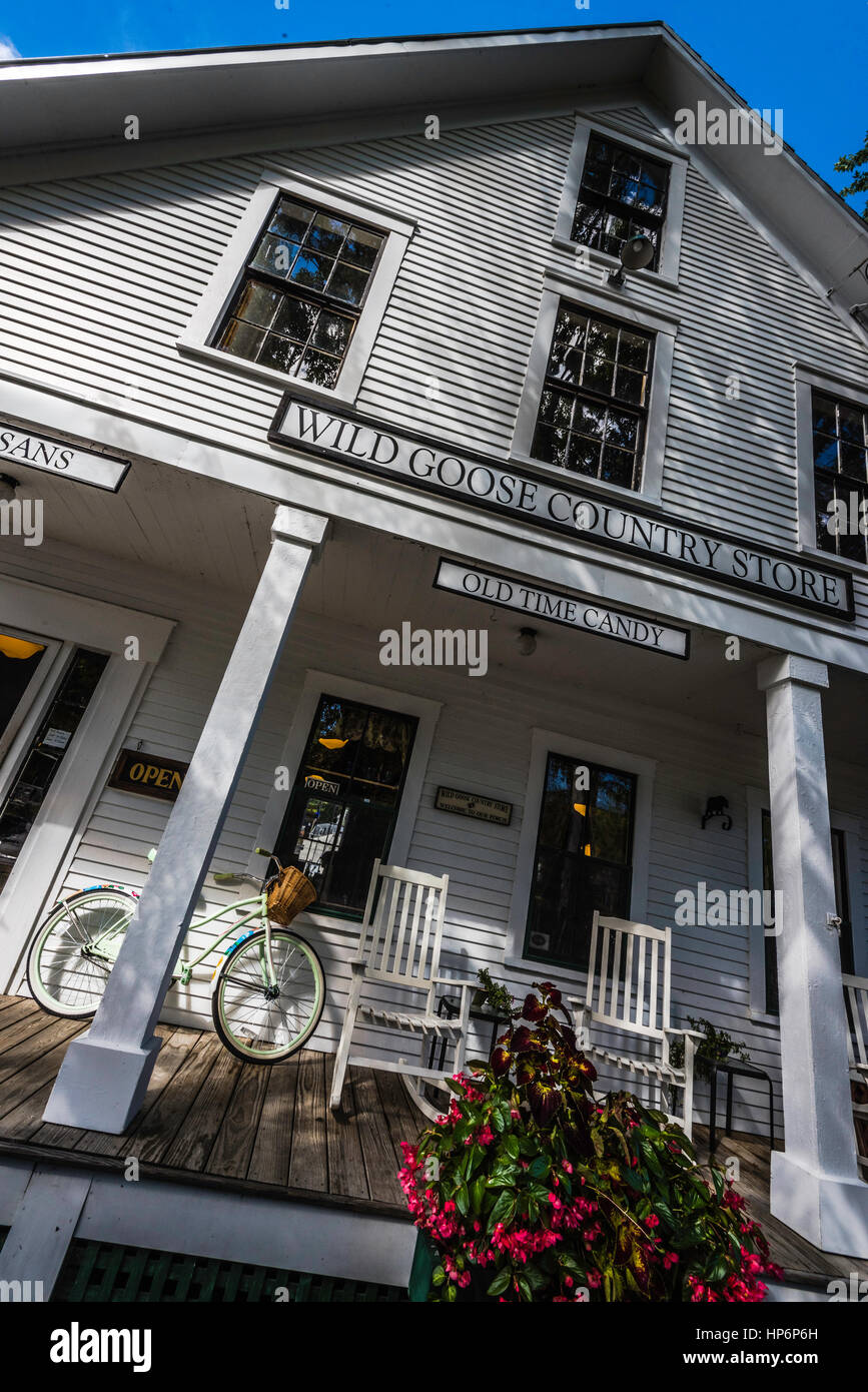 Lake Sunapee harbor, New Hampshire Stock Photo - Alamy
