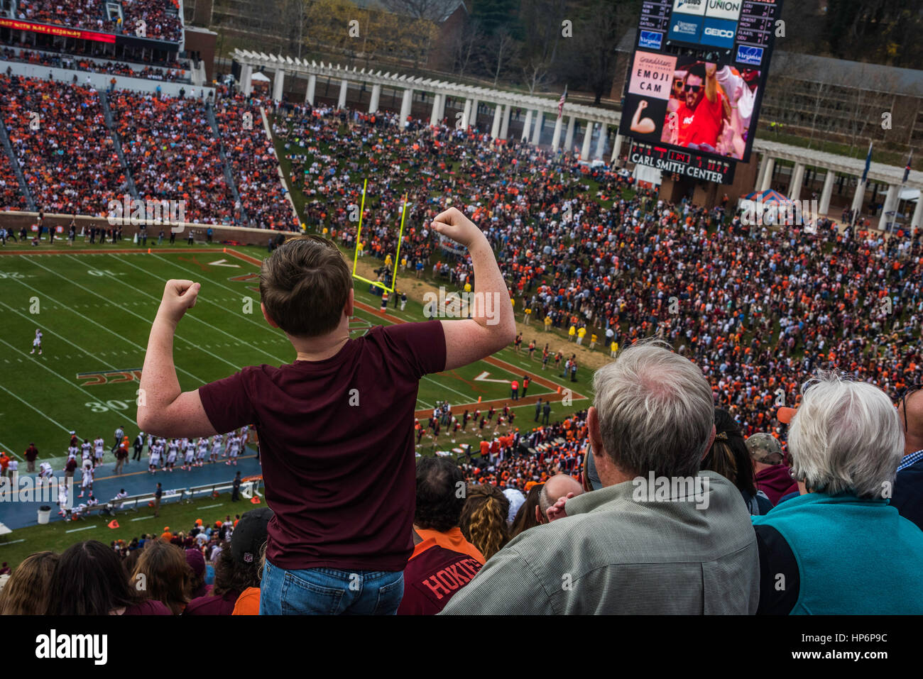 Virginia tech stadium hi-res stock photography and images - Alamy