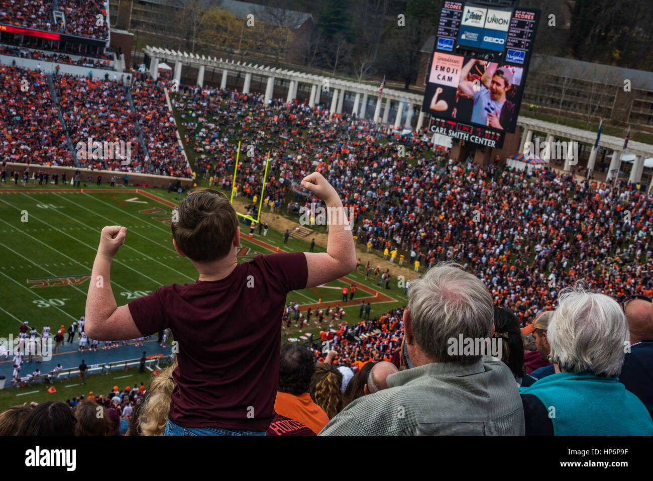Virginia tech stadium hi-res stock photography and images - Alamy