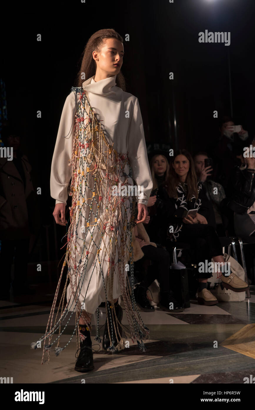 Yui ding hi-res stock photography and images - Alamy