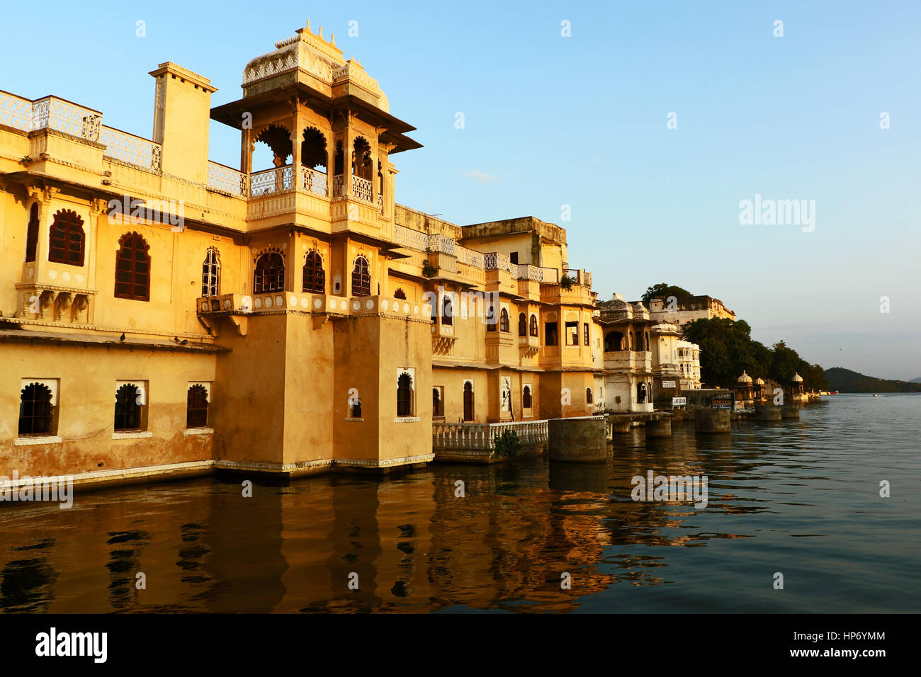 Panoramic view of Fateh Sagar Lake, buildings of Udaipur built in 1678 ...