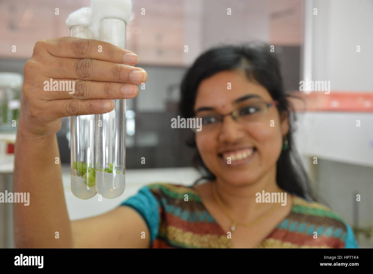 Indian team laboratory hi-res stock photography and images - Alamy