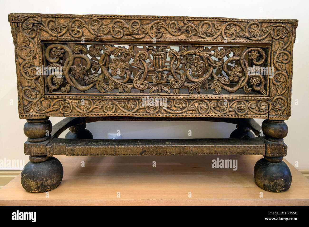 Old wooden Russian table of 17th century Stock Photo - Alamy