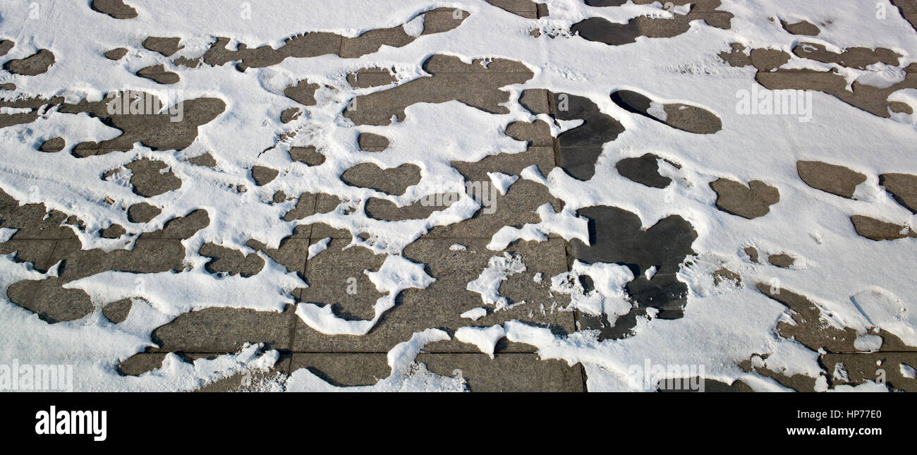 Thin layer of snow hi-res stock photography and images - Alamy