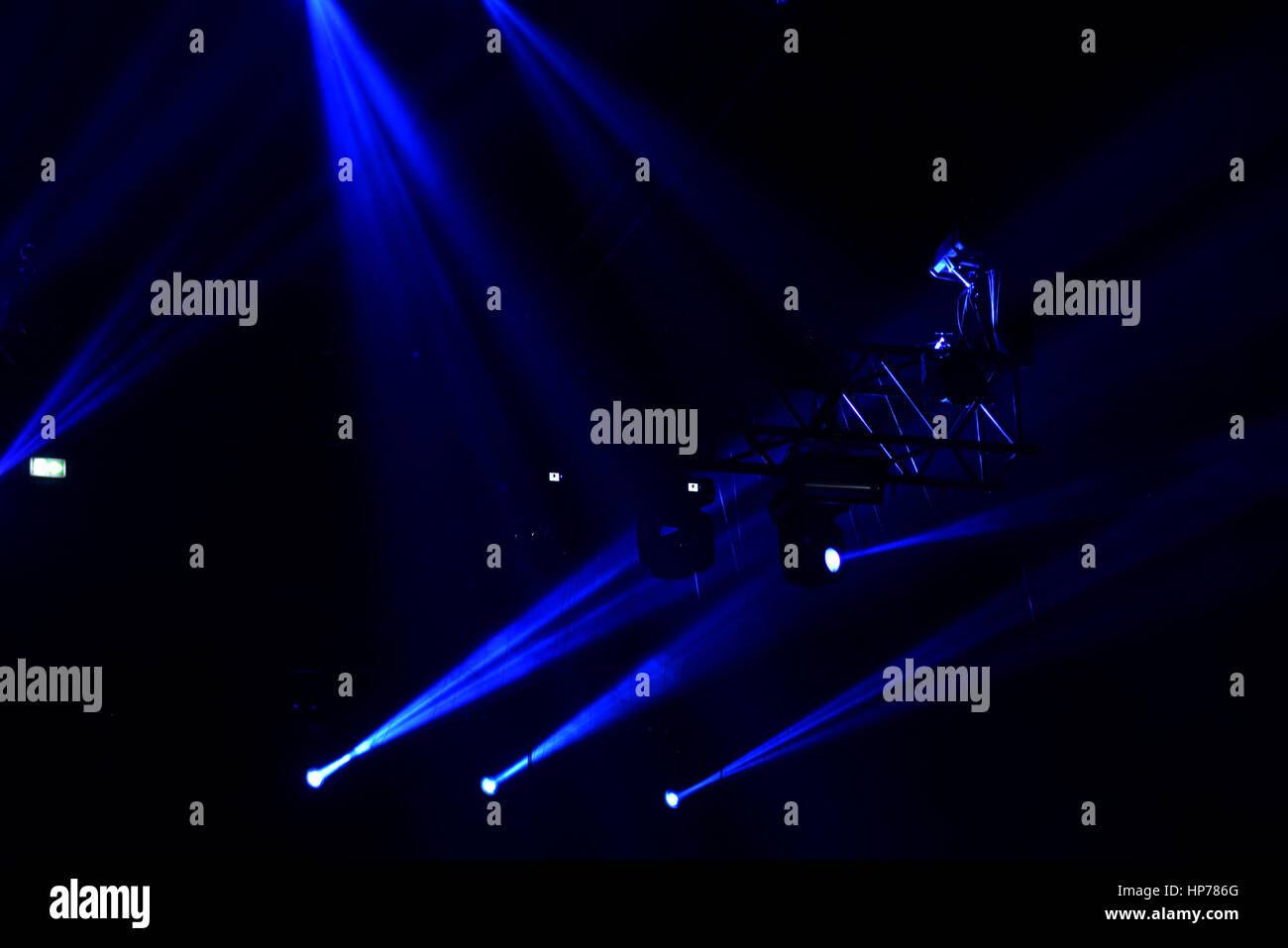 Stage lights at a live concert Stock Photo - Alamy