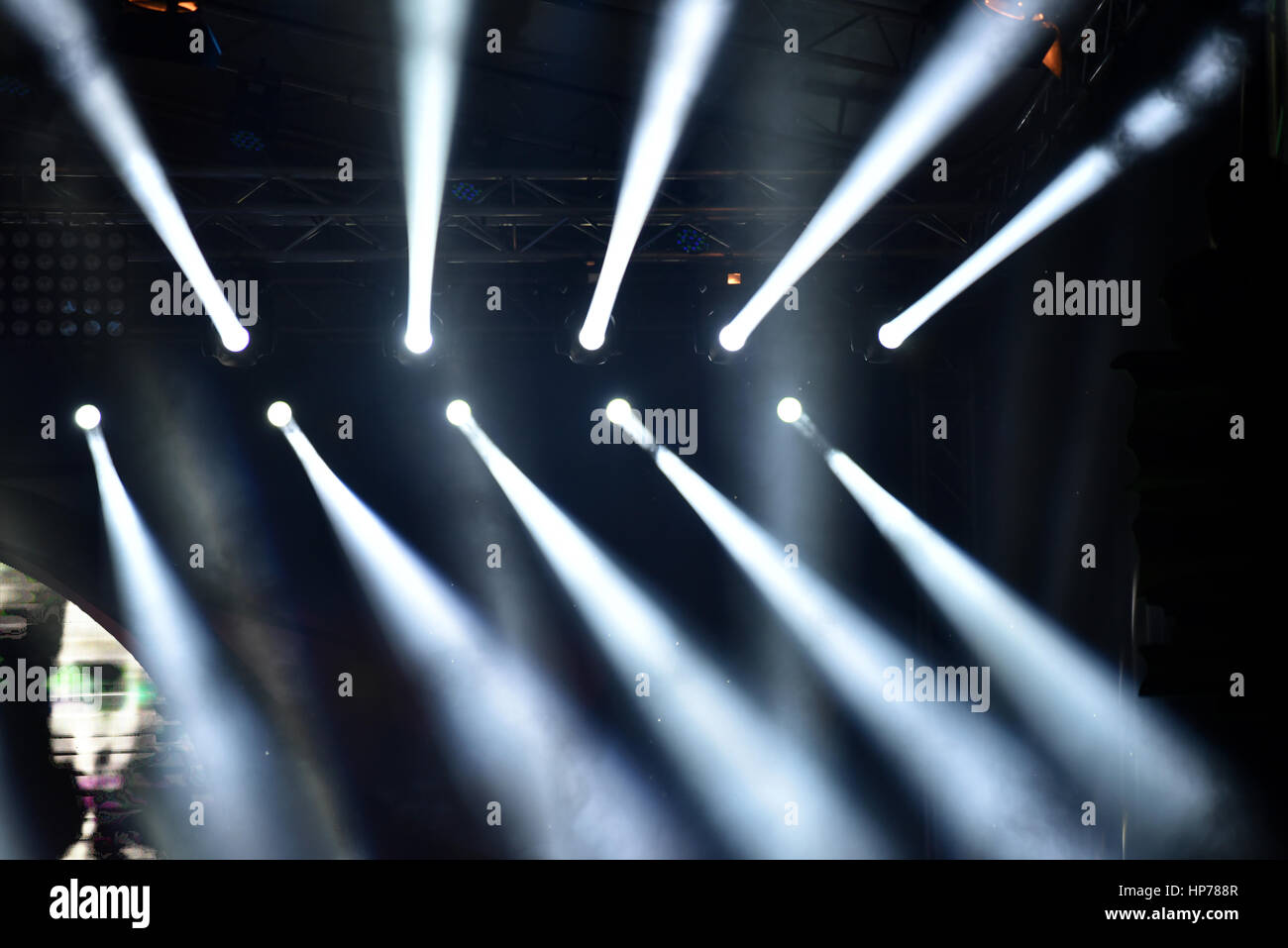 Stage lights at a live concert Stock Photo - Alamy
